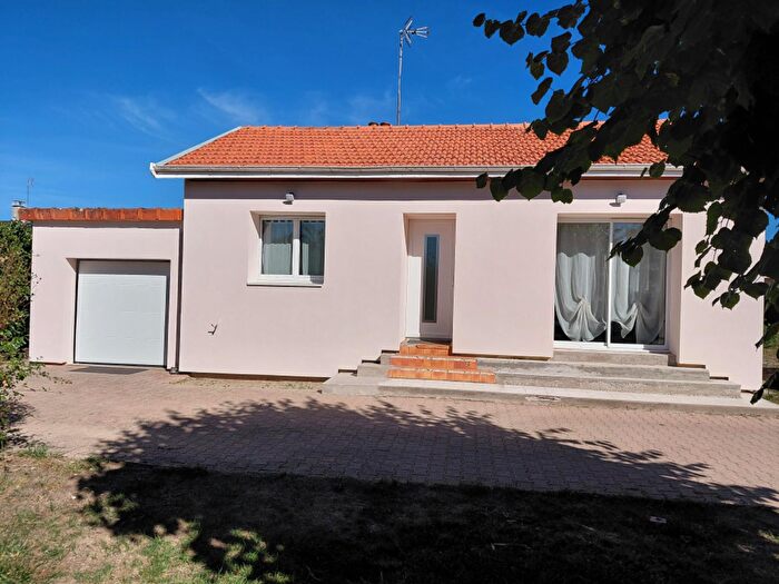 Maison 3 pièces à vendre à Briennon