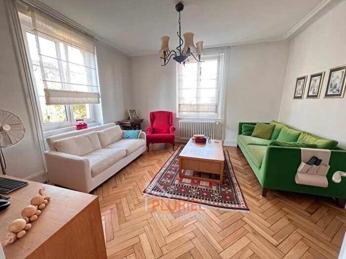 Appartement à louer - Strasbourg - 4 pièces - 3 chambres