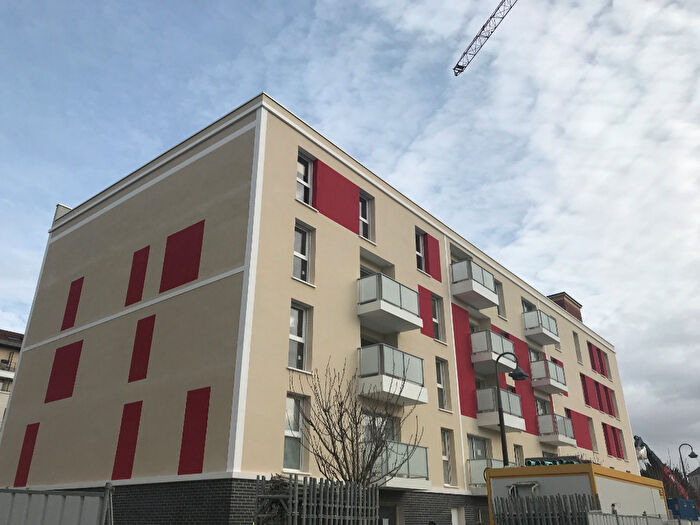Lucé, Centre-ville : Appartement 2 pièces à louer