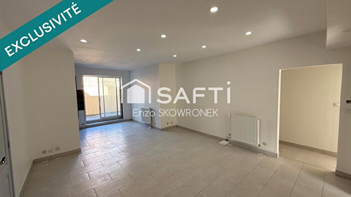 Appartement à vendre - Agen, Cours Victor Hugo - 4 pièces - 3 chambres