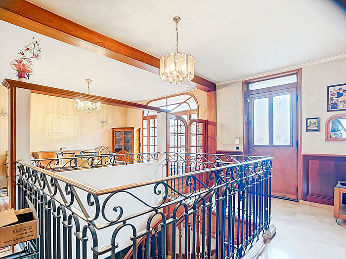 Maison à vendre - Marseille e , Sainte-Marguerite - 5 pièces - 4 chambres