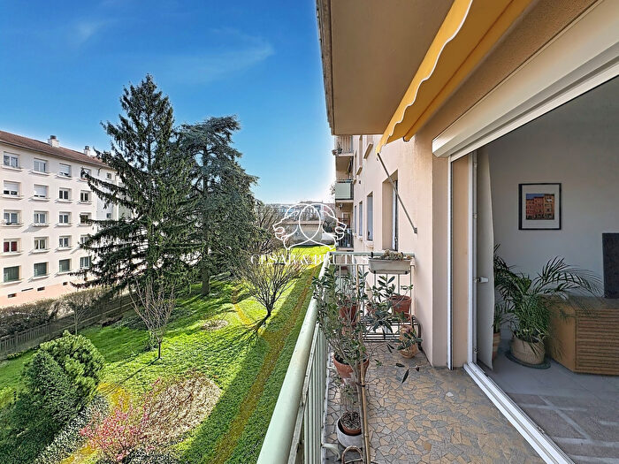 Appartement à vendre - Caluire-et-Cuire, Cuire-le-bas, Cuire-le-Haut - 4 pièces - 3 chambres