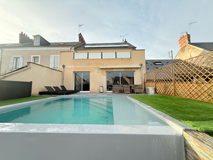 Maison à vendre - Bourges, Chancellerie, Gibjoncs, Moulon - 6 pièces - 5 chambres