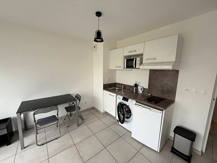 Appartement à louer - Montchat, Lyon ème arrondissement - 1 pièce