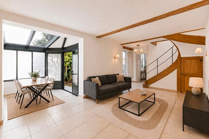 Maison 4 pièces à Viroflay, Haras, à vendre