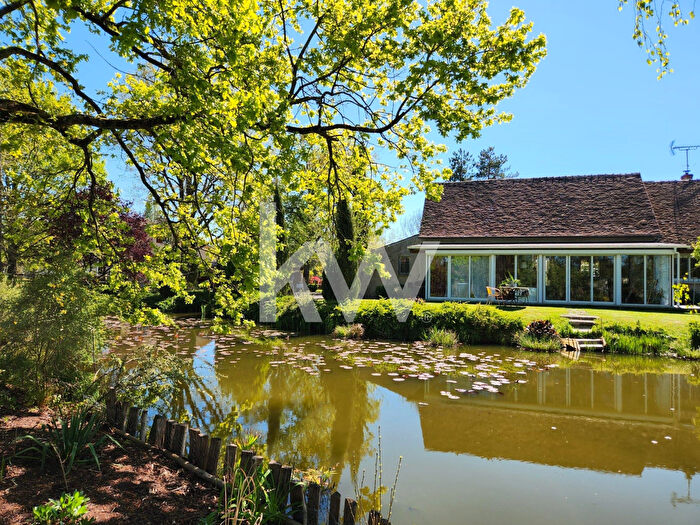 Maison à vendre - Chevillon-sur-Huillard - 7 pièces - 4 chambres