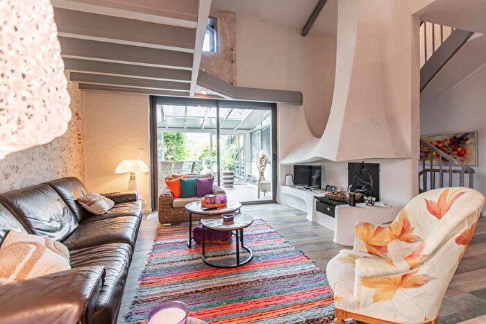 Maison à vendre - Albi, Centre-ville - 8 pièces - 6 chambres