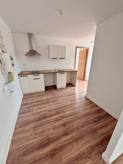 Appartement à louer - Laveyron - 2 pièces - 1 chambre