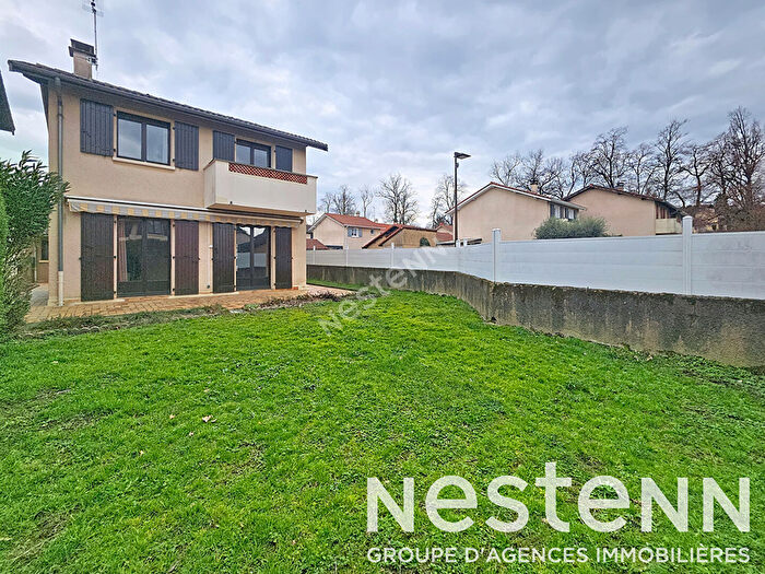 Maison à vendre - Saint-Bonnet-de-Mure - 4 pièces - 3 chambres