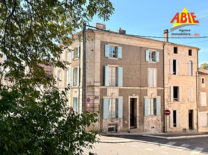 Fontenay-le-Comte, Le Porteau, Rabelais - Maison 5 pièces à vendre
