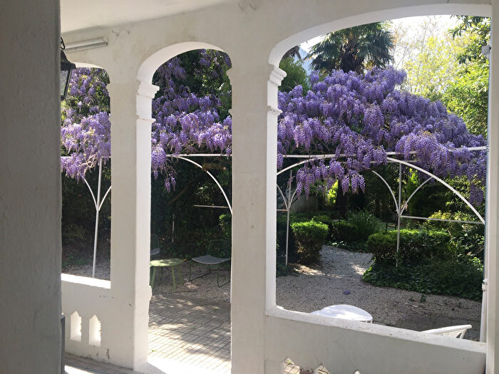 Maison à vendre - Royan, La Garenne - 7 pièces - 6 chambres