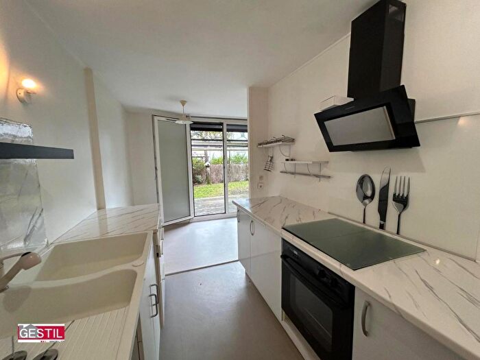 Appartement à louer - Éragny, Challe - 2 pièces - 1 chambre