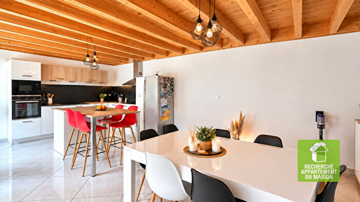 Trept : Maison 5 pièces à vendre