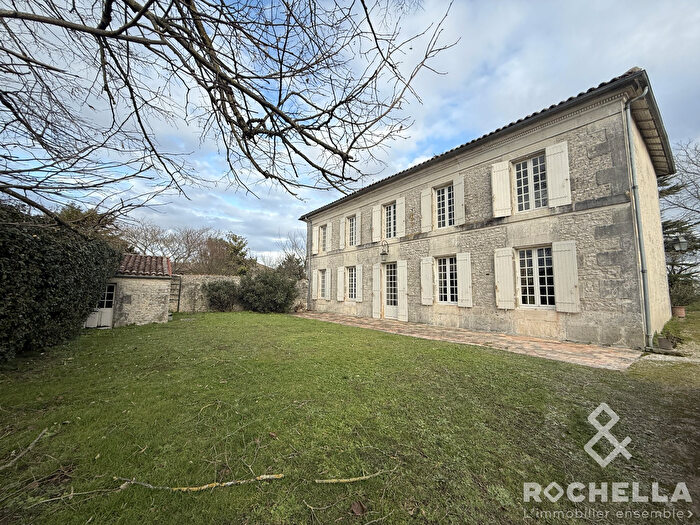 Maison à vendre - La Benâte - 10 pièces - 5 chambres