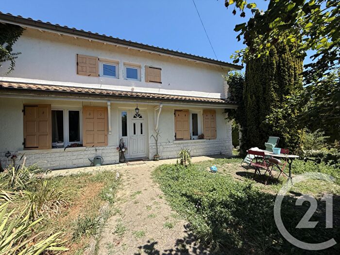 Maison à vendre - Villieu-Loyes-Mollon - 7 pièces - 5 chambres