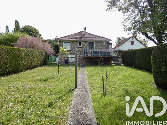 Toussus-le-Noble : Maison 3 pièces à vendre