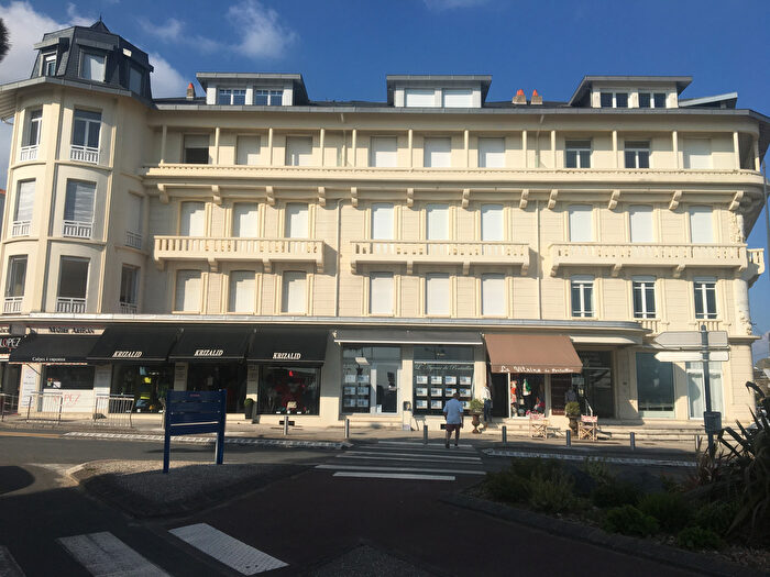 Appartement à vendre - Royan, La Garenne - 2 pièces - 1 chambre