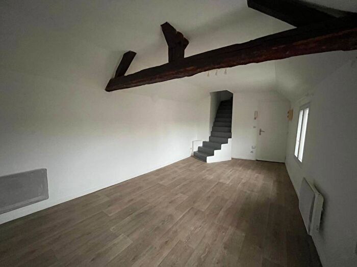 Appartement à louer - Charly-sur-Marne - 3 pièces - 2 chambres