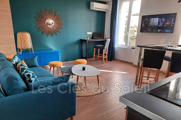 Appartement à vendre - Brignoles, Centre-ville, Vieille ville - 3 pièces - 2 chambres