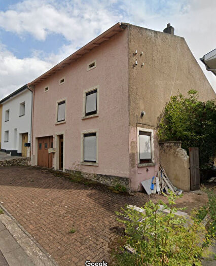 Maison à vendre - Téterchen - 4 pièces - 3 chambres