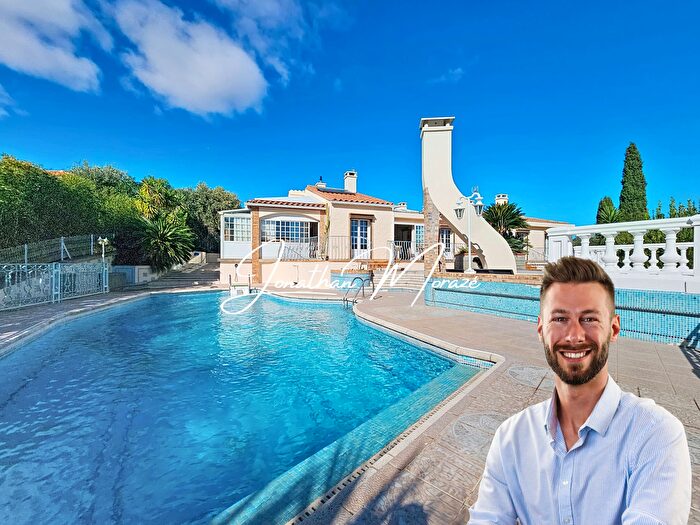 Maison à vendre - Villelongue-dels-Monts - 8 pièces - 5 chambres