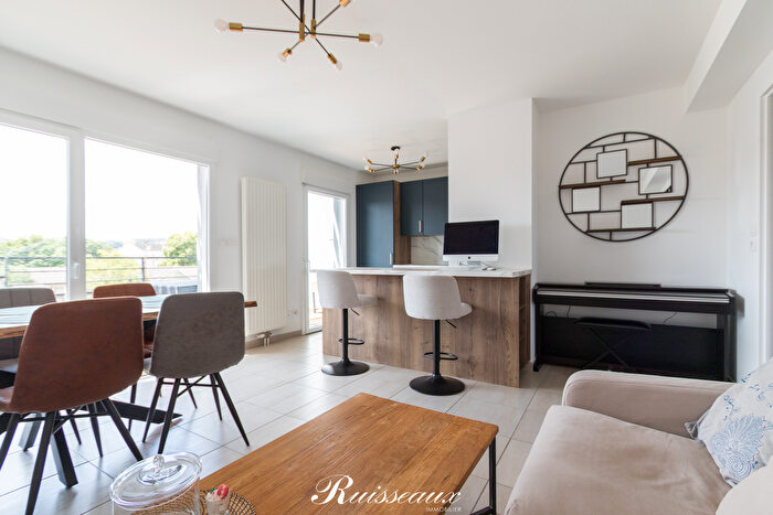 Appartement à vendre - Dijon, Port du Canal - 3 pièces - 2 chambres