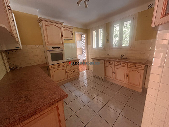 Appartement à vendre - Amélie-les-Bains-Palalda - 3 pièces - 2 chambres