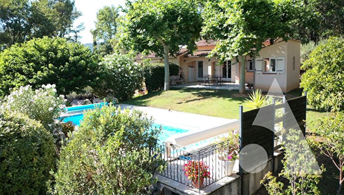 Maison à vendre - Salernes - 5 pièces - 4 chambres