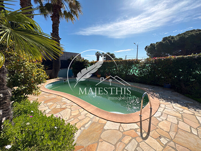 Maison 4 pièces à vendre à Hyères, Costebelle, Almanarre