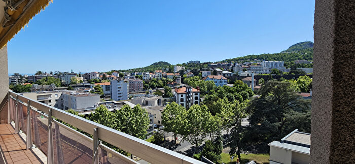 Appartement à vendre - Chamalières, Royat - 5 pièces - 3 chambres