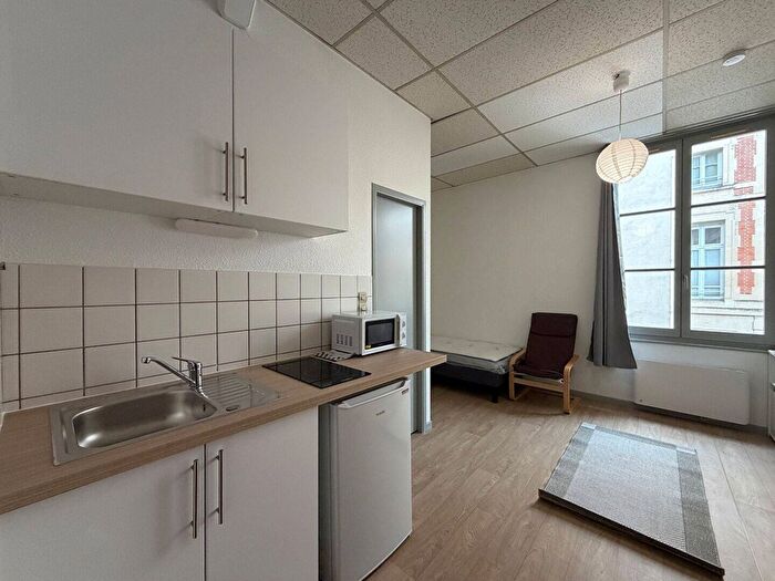 Léopold-Ville Vieille, Nancy - Appartement 1 pièce à louer
