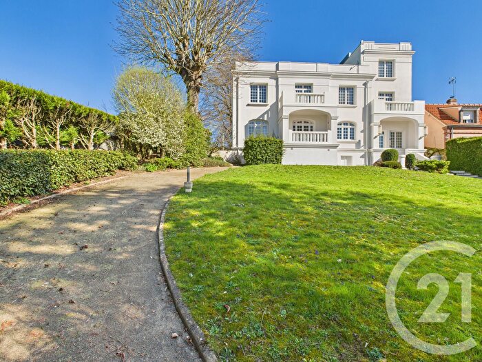 Maison à vendre - Chartres, Rechèvres - 6 pièces - 4 chambres