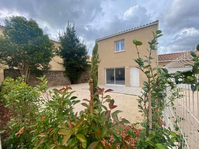 La Calmette : Maison 4 pièces à louer