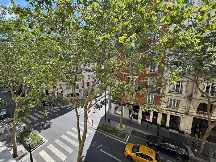 Appartement 2 pièces à Boulogne-Billancourt, Point du Jour, à vendre
