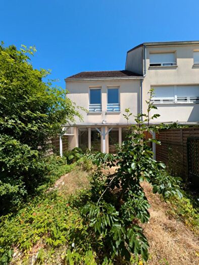 Maison à vendre - Savigny-le-Temple - 5 pièces