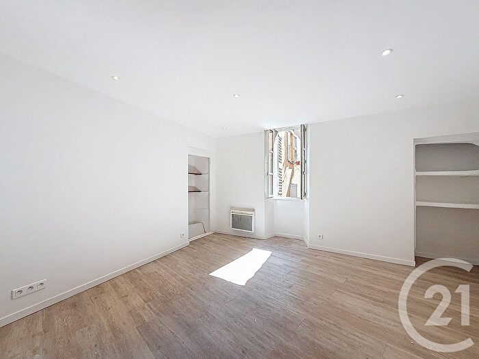 Appartement à louer - Grasse, Centre-ville Nord - 1 pièce