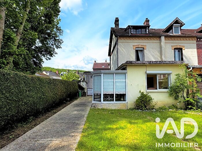 Le Houlme : Maison 5 pièces à vendre