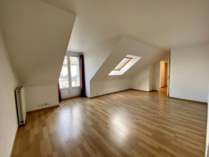 Appartement à louer - Lagny-sur-Marne - 2 pièces - 1 chambre