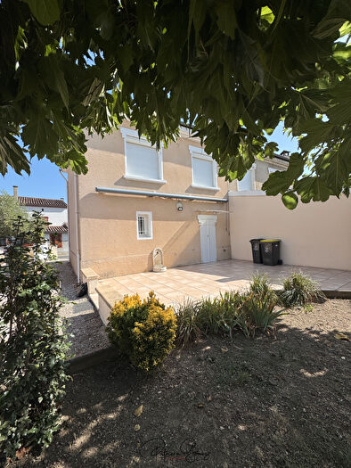 Maison 4 pièces à Saïx, à louer