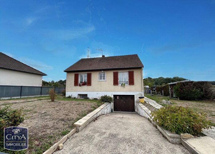 Maison 4 pièces à vendre à Warluis