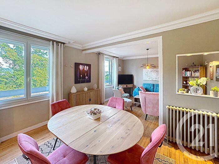 Landerneau, Route de Quimper, Hôpital : Maison 6 pièces à vendre