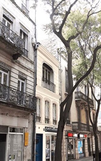 Appartement à louer - Gambetta, Nîmes - 3 pièces - 2 chambres