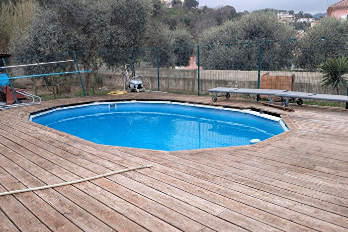 Maison à vendre - Talasani - 4 pièces - 3 chambres