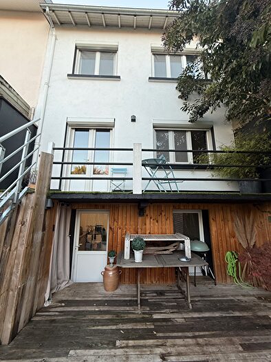 Maison à vendre - Boulazac - 8 pièces - 3 chambres