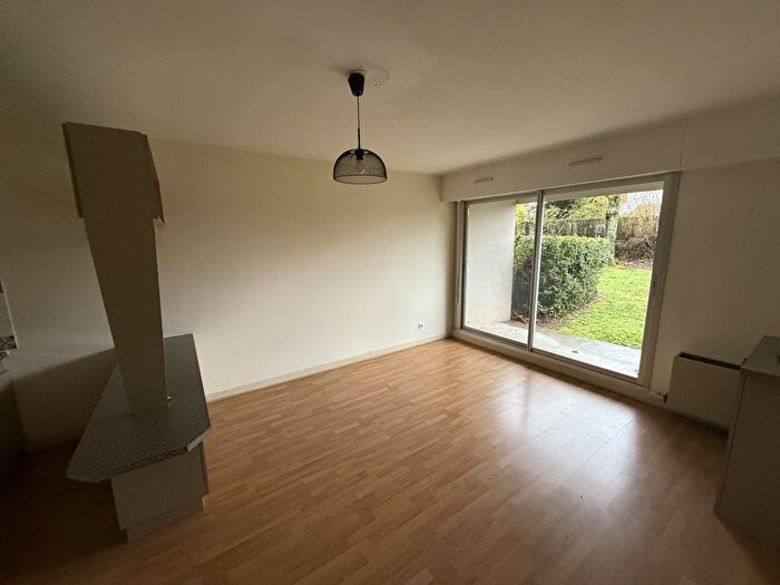 Appartement à louer - Saint-Sébastien-sur-Loire, Bords de Loire - 1 pièce