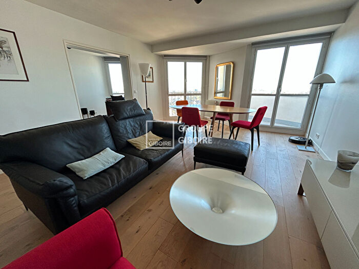 Quartiers Centre, Colombier - Appartement 6 pièces à vendre