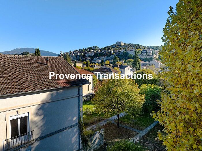 Maison à vendre - Vaison-la-Romaine - 14 pièces