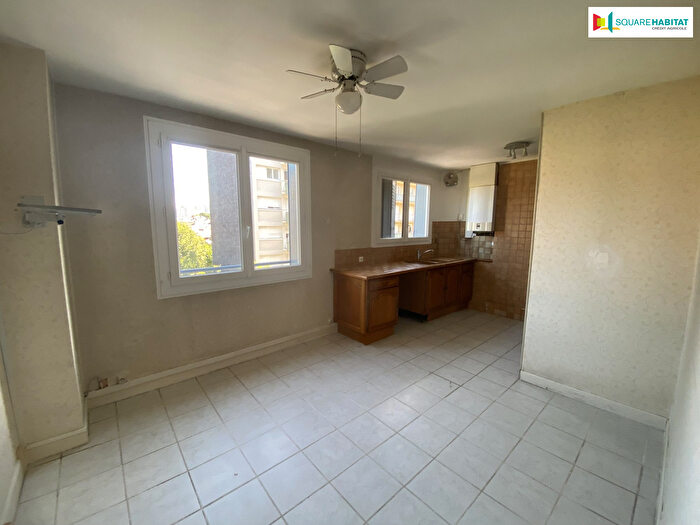 Appartement à louer - Pau - 3 pièces - 2 chambres