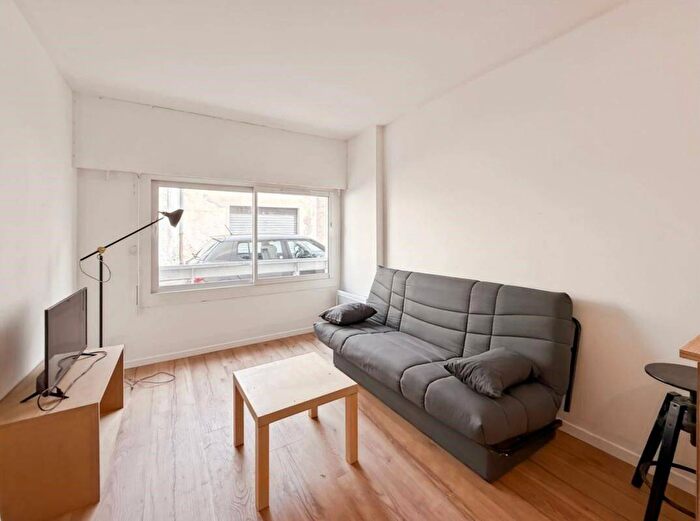 Centre Ville, Mont-de-Marsan - Appartement 1 pièce à louer