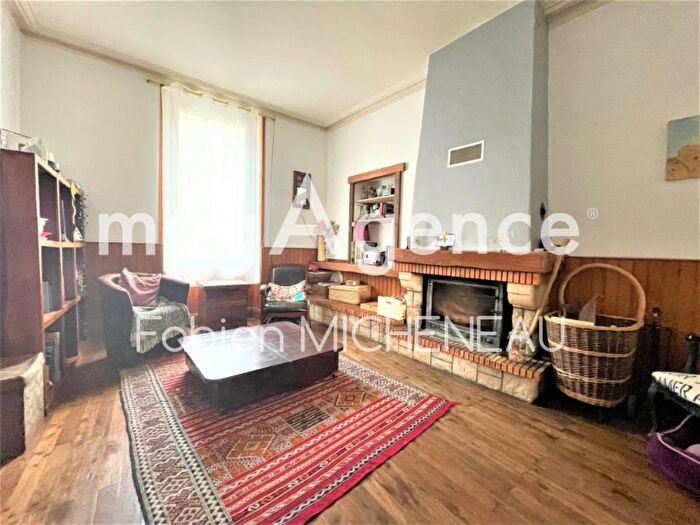 Maison à vendre - Trémentines - 10 pièces - 5 chambres